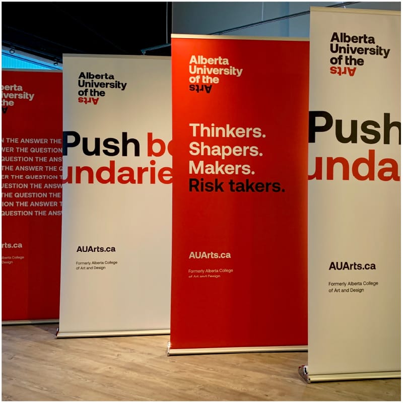 Retractable Bannner Stands with Easy Graphic Replacements